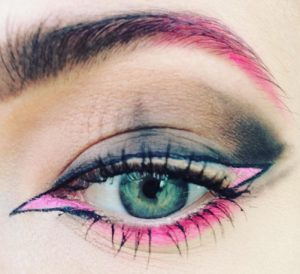 NEGATIVE EYE MAKEUP | BEAUTY