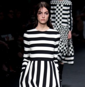 Wear Stripes With These Cool Runway Ideas | FASHION